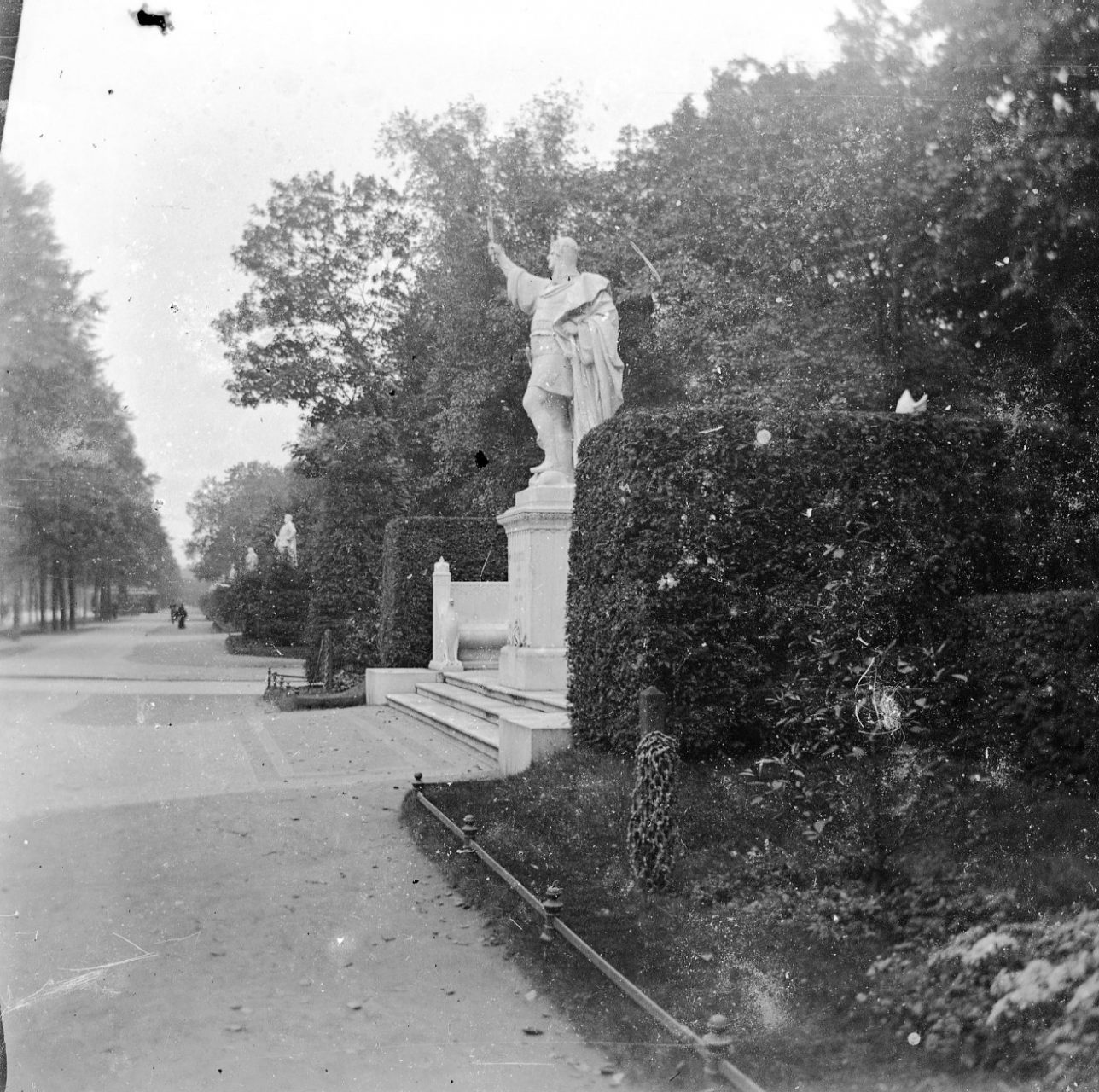 Berlin Archives Past On Glass berlin-archives-past-on-glass